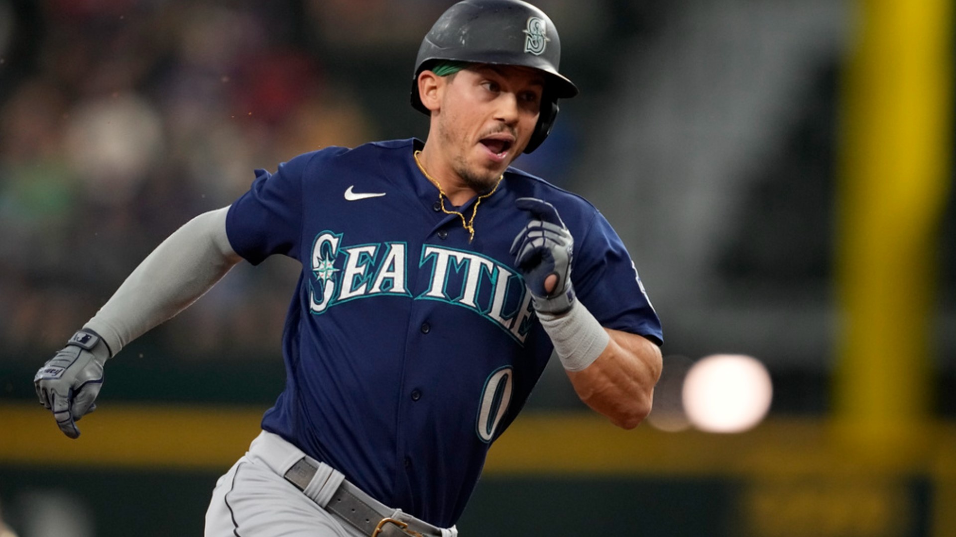 Mariners lose grip on wild card spot after losing 3 straight to Rangers ...