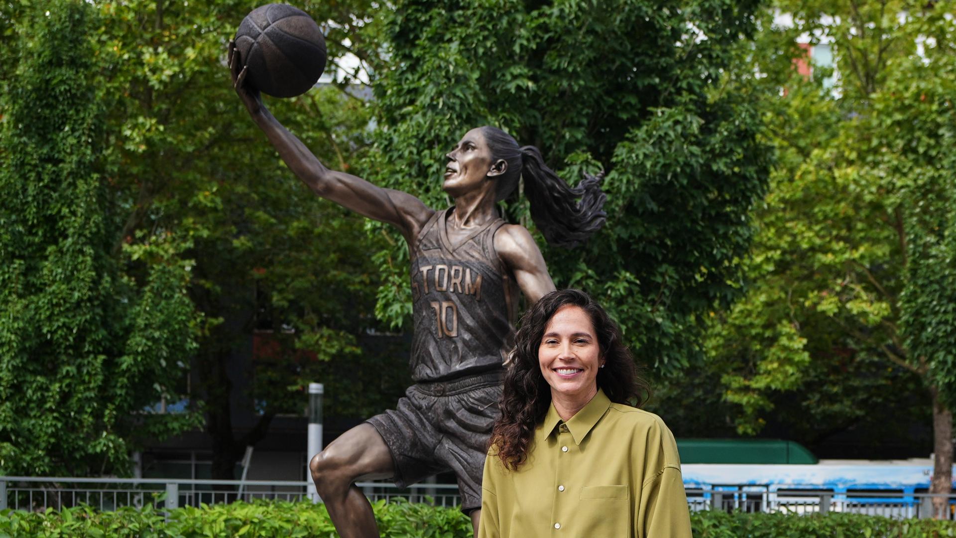 Sue Bird makes history with Seattle statue honor | king5.com