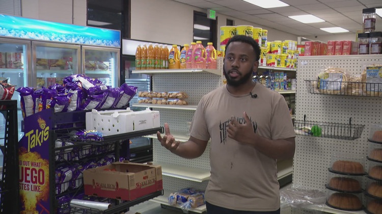 Seattle mayor opposes ICE raids amid deployment reports | king5.com