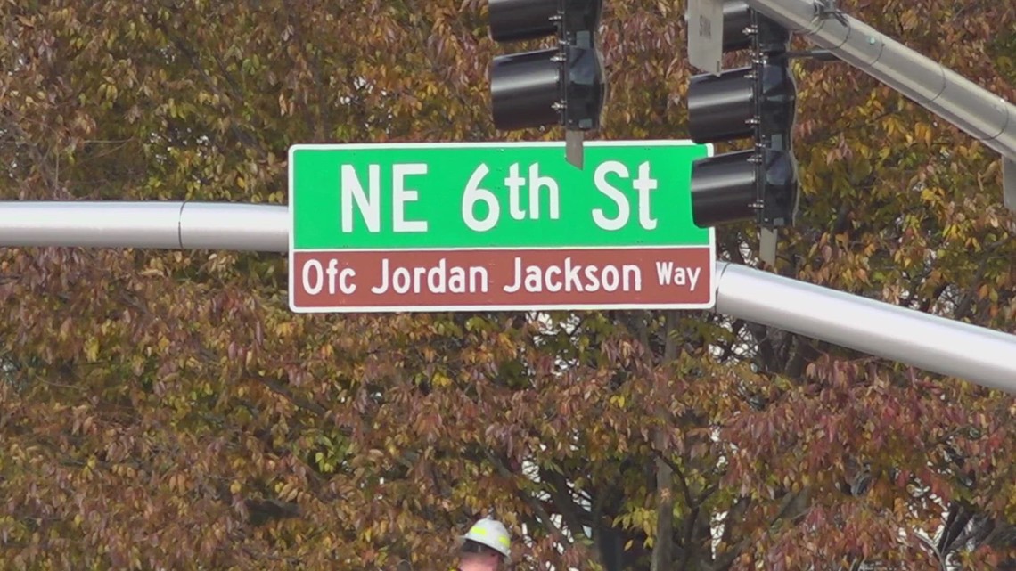 Community honors fallen Bellevue Officer Jordan Jackson 1 year after ...
