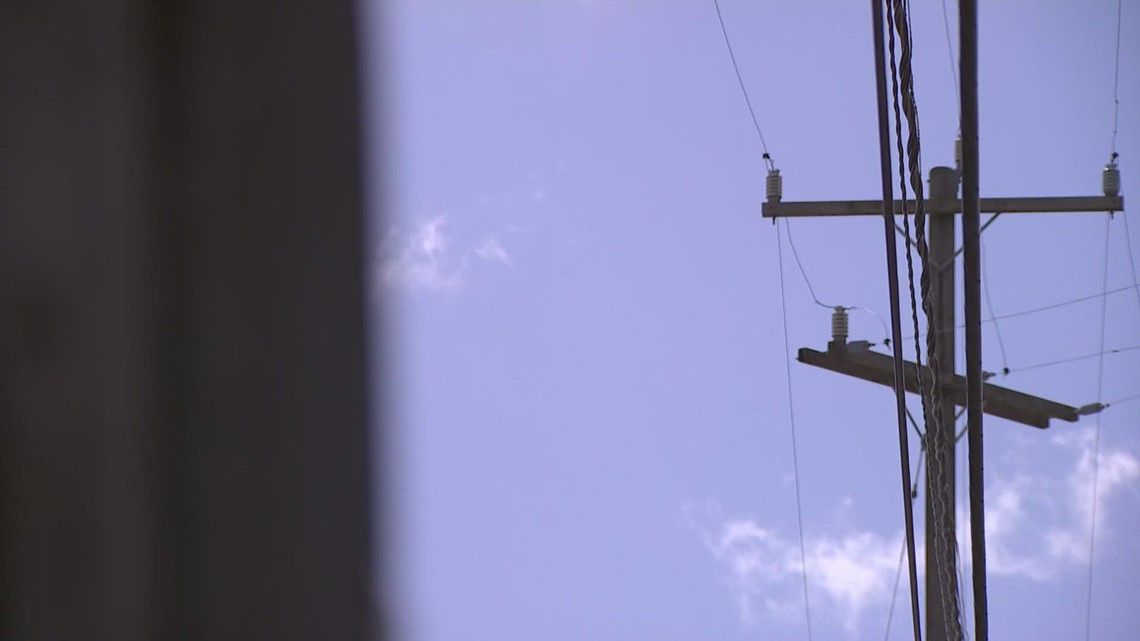 Downed power poles in Seattle have a 'huge impact' on some businesses ...