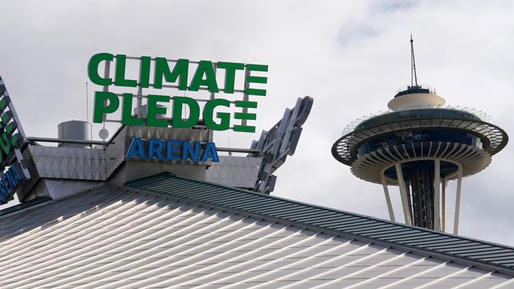 Evacuation order canceled as crews battle 250-plus acre McEwan Fire in ...