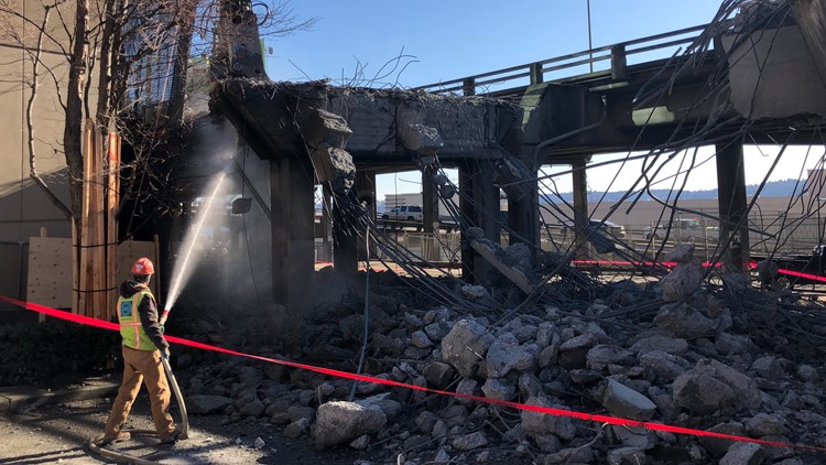 Watch double-decker demolition of Seattle's viaduct | king5.com