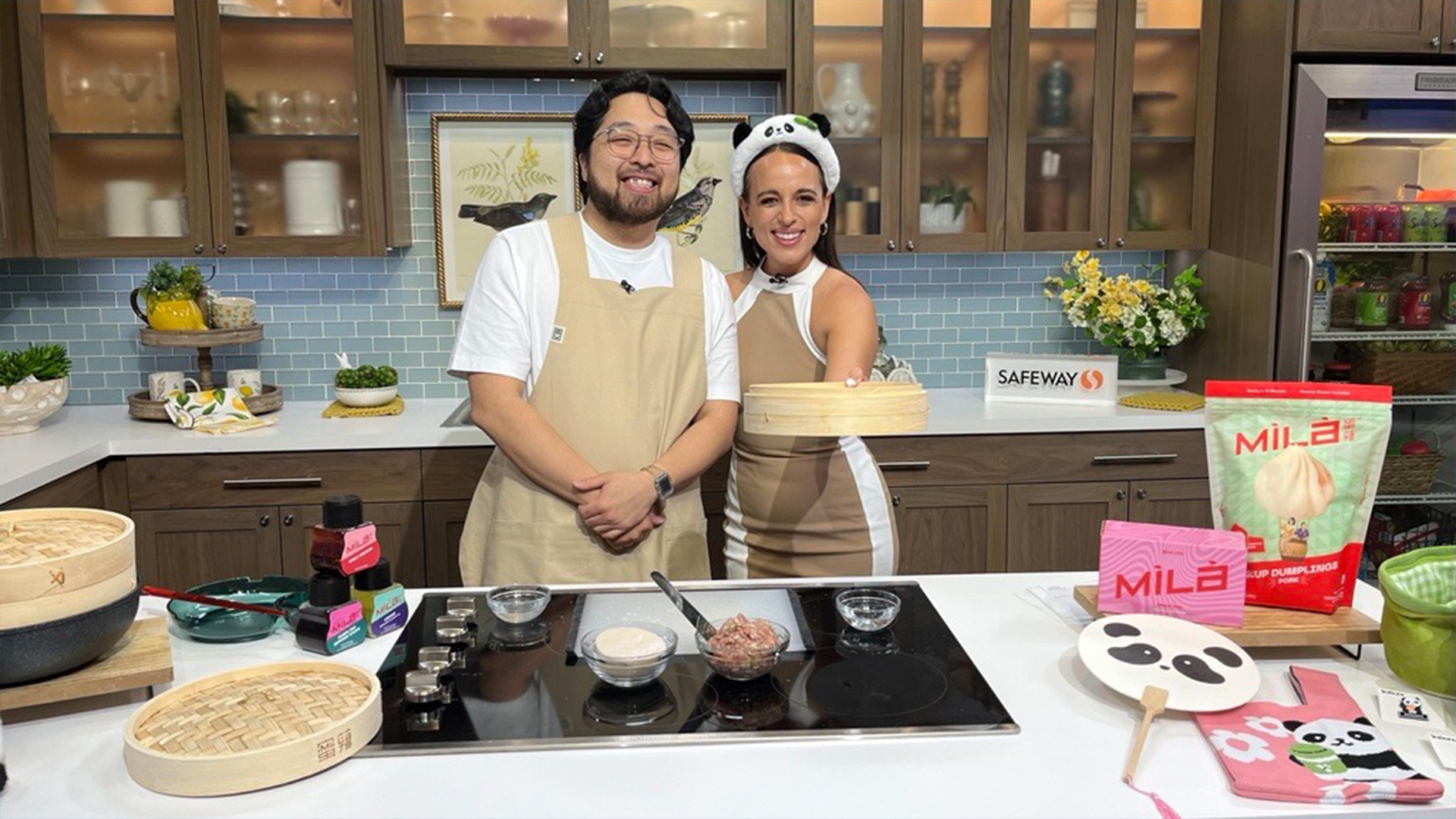 MìLà joins more than 70 food vendors at Panda Fest Seattle lineup - New ...