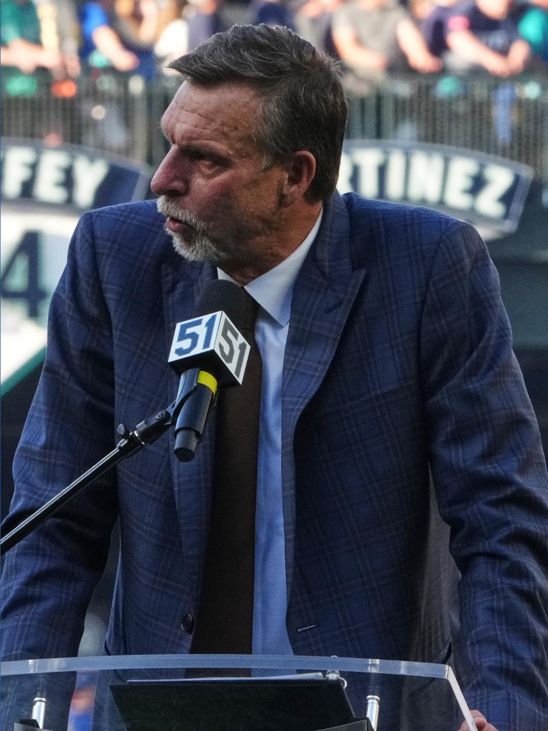 Mariners announce Randy Johnson statue outside T-Mobile Park | king5.com