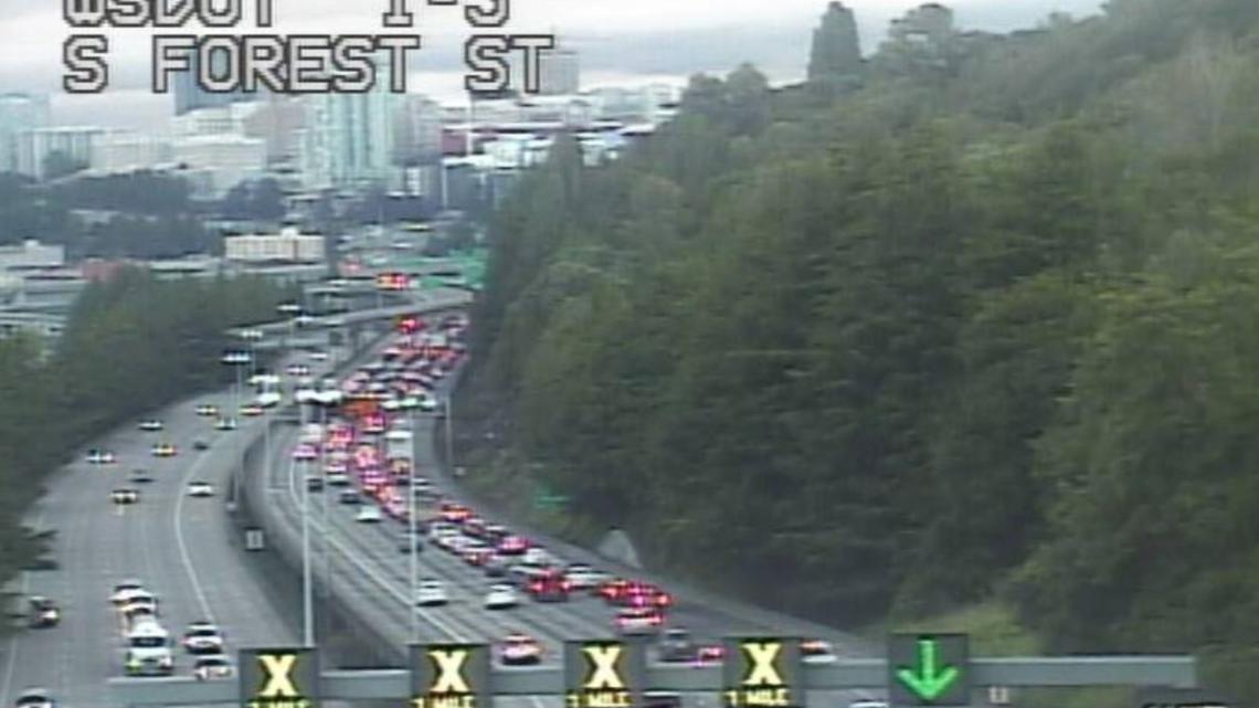 All northbound I-5 lanes reopen south of I-90 after collision | king5.com