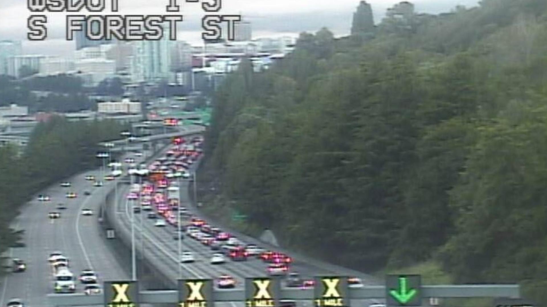 All northbound I-5 lanes reopen south of I-90 after collision | king5.com