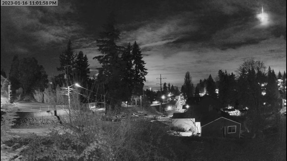 Western Washington residents catch meteor exploding in the sky | king5.com