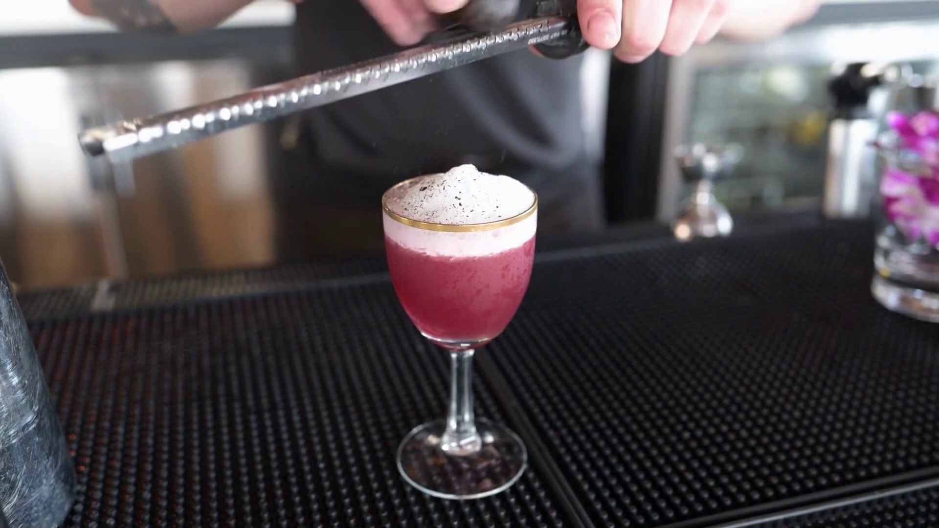 Celebrate game day at Smith Tower | king5.com