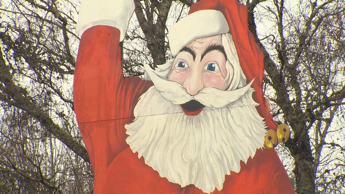 Christmastown USA returns to Shelton with record-setting tree maze ...