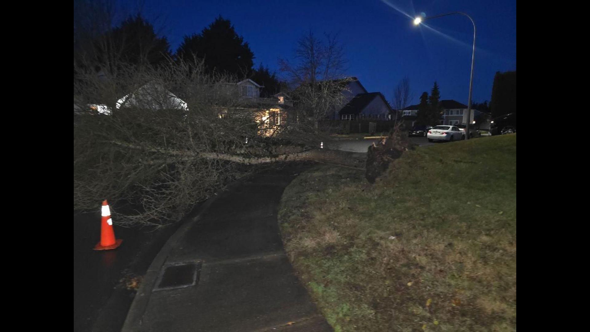 PHOTOS: Damage from bomb cyclone off Washington's coast | king5.com