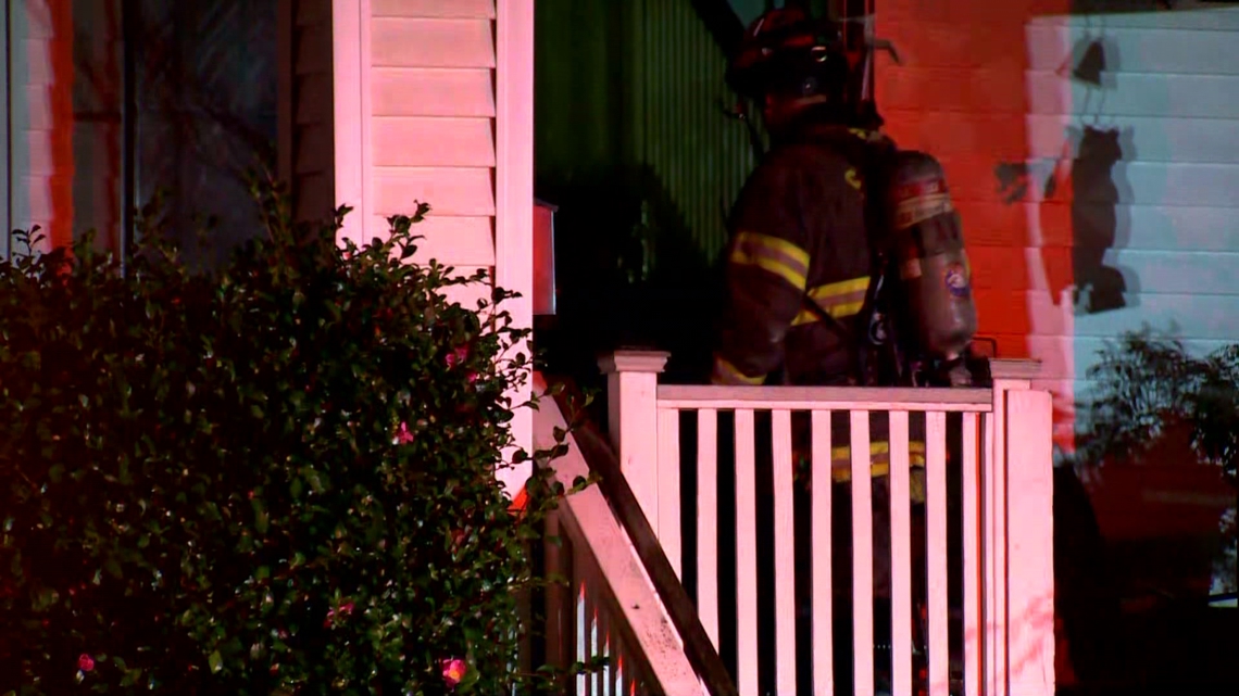 2-alarm fire in Seattle's Fremont neighborhood intentionally set ...