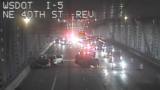 I-5 express lanes reopen after crash amid weekend closure | king5.com