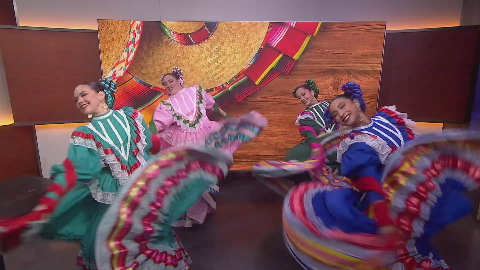 Cinco de Mayo: Bailadores de Bronce welcome Seattle-area community to ...