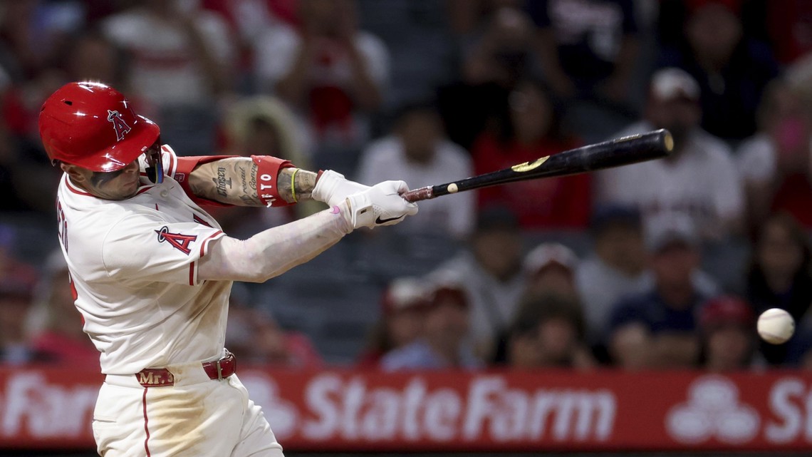 Zach Neto delivers walk-off hit in Angels' 3-2 victory over Mariners ...
