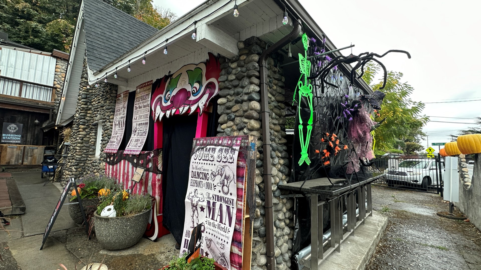 South Seattle ice cream shop hosts annual haunted house for free ...