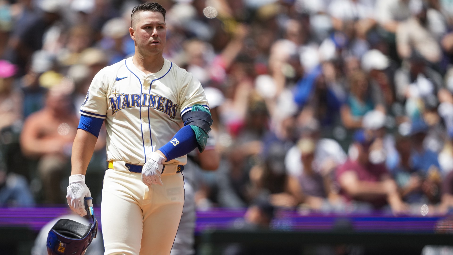 Ty France traded by Mariners to Reds for minor-league catcher | king5.com