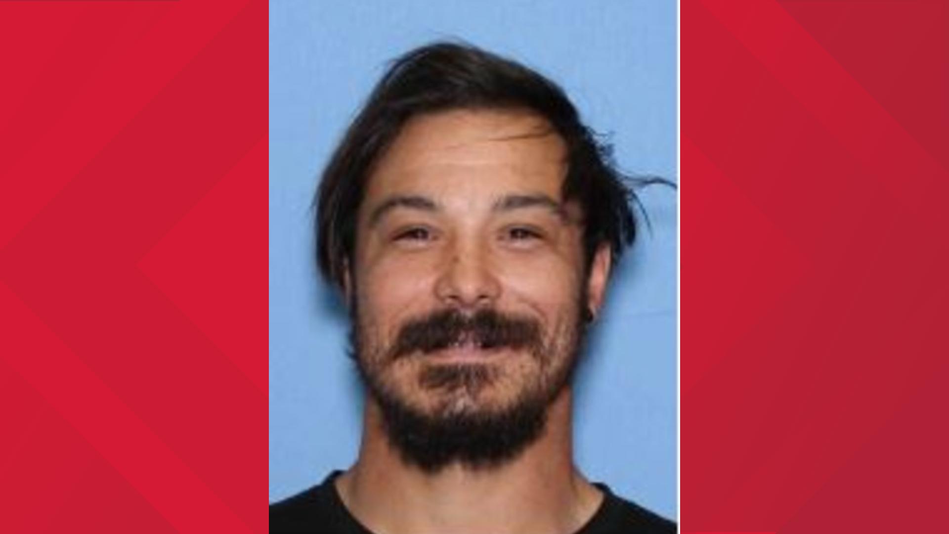 What we know | The search for Travis Decker continues after 3 girls ...