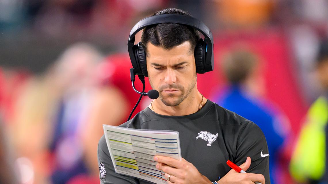 Former Seahawks coach Canales co-wrote book about infidelity | king5.com