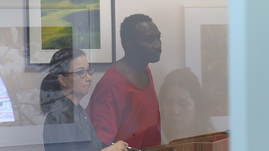 Suspect charged with first-degree murder in Capitol Hill stabbing makes ...
