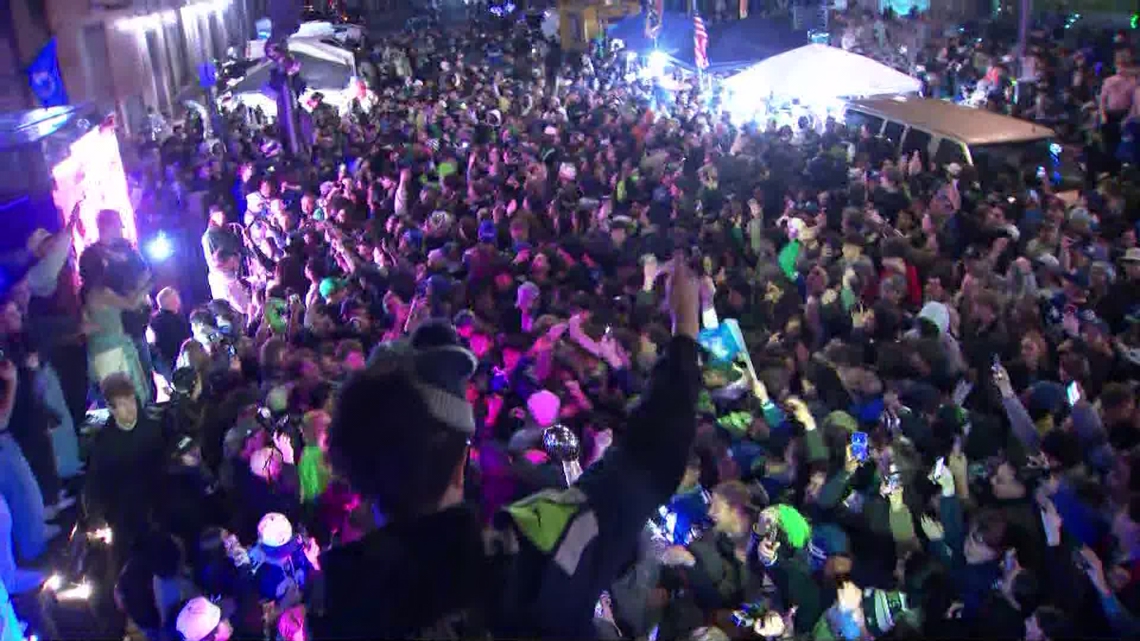 Fans celebrate Seahawks' Super Bowl win in Seattle | king5.com