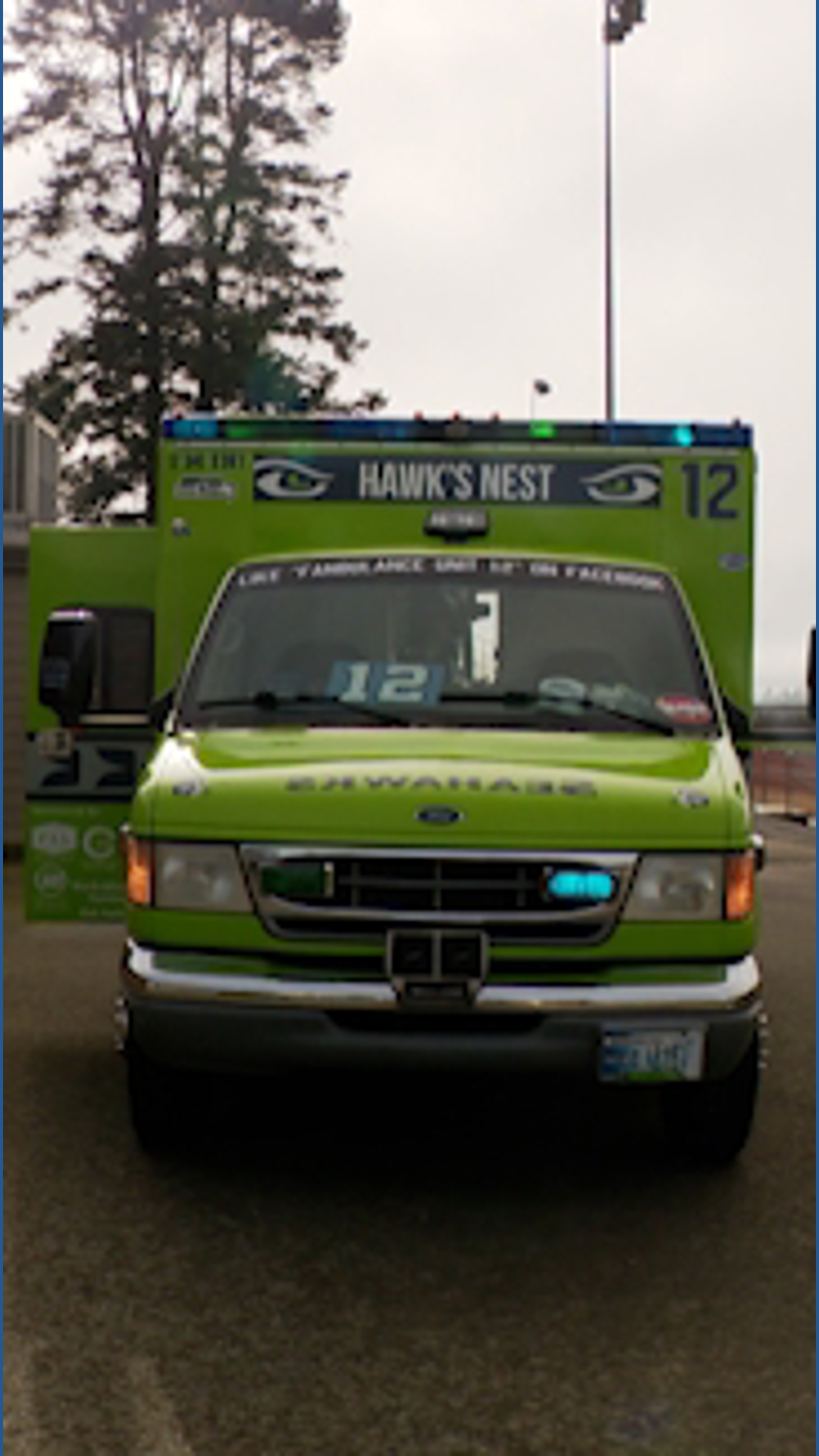 Whidbey Island’s ‘Fanbulance’ spreads team spirit | king5.com