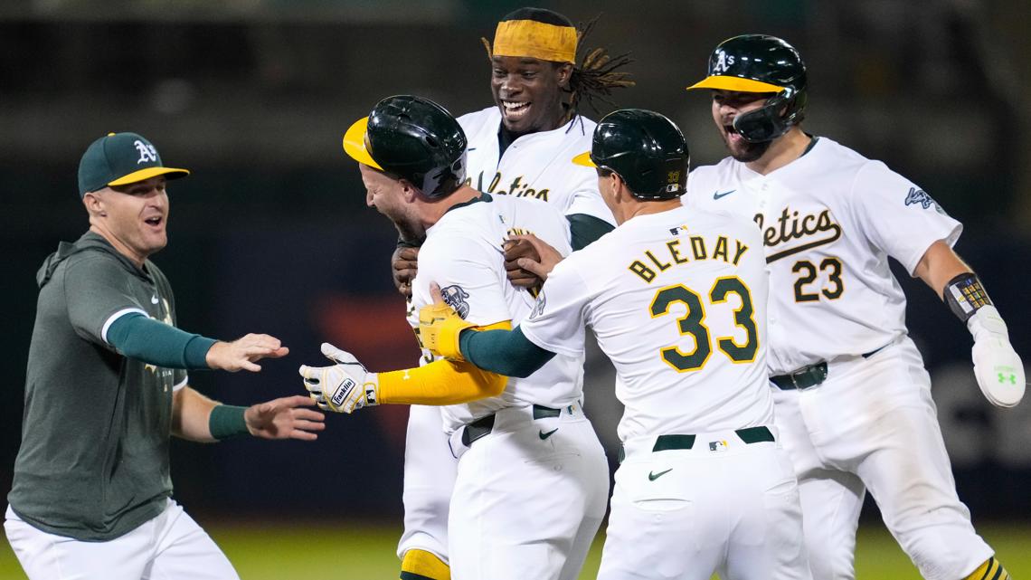 Seth Brown homers, hits game-ending single as A's beat Mariners 3-2 for ...