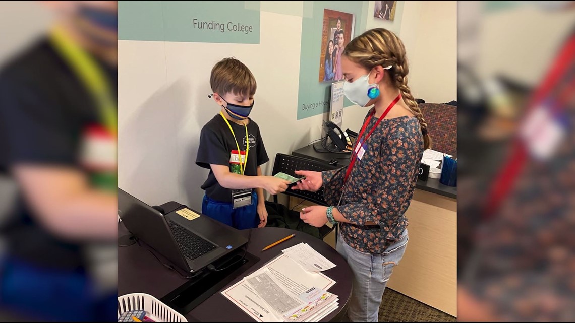 Junior Achievement of Washington helps students become financially ...