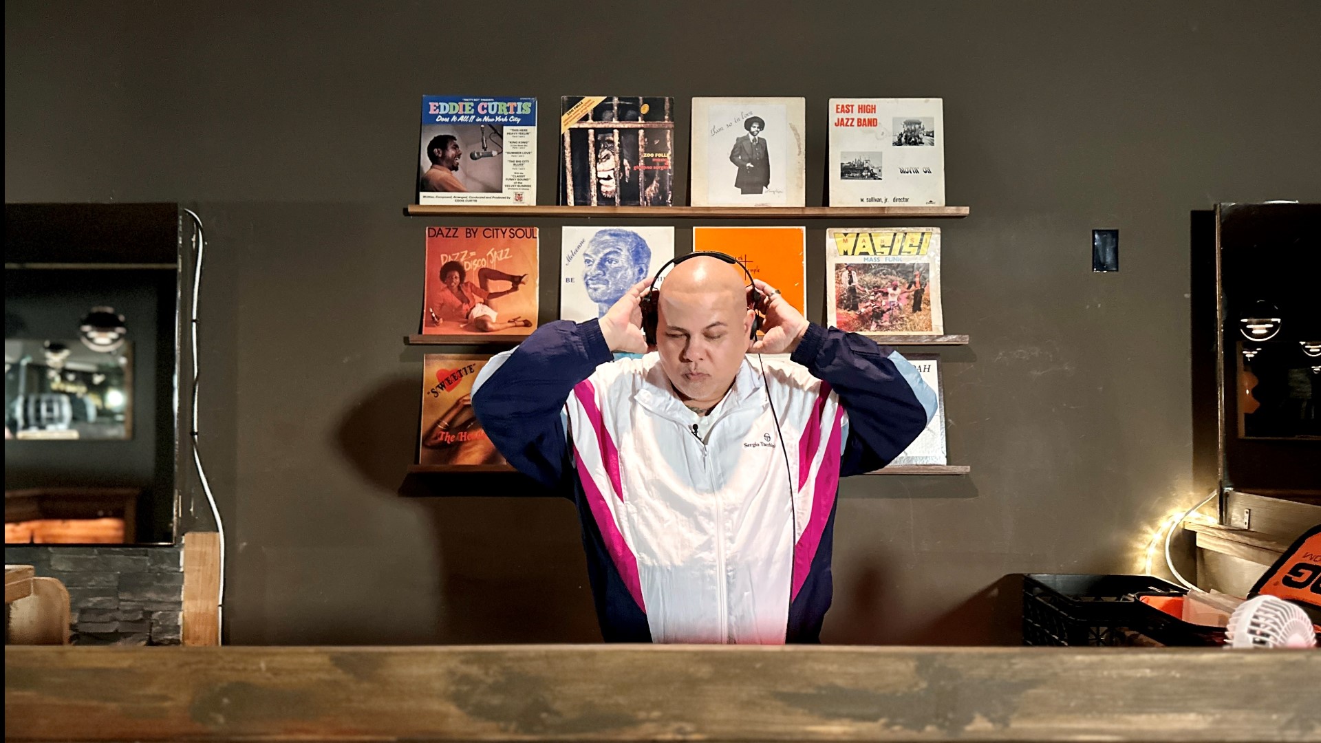 Come for the cocktails, stay for the vinyl at new Ballard bar | king5.com