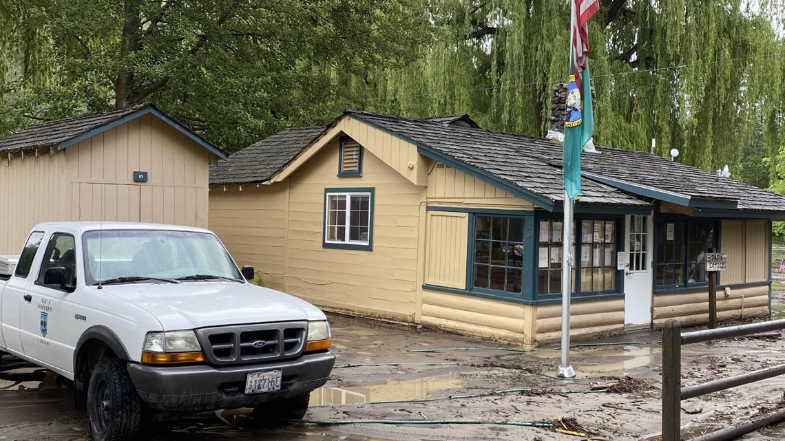 Conconully residents recovering from flash flood | king5.com