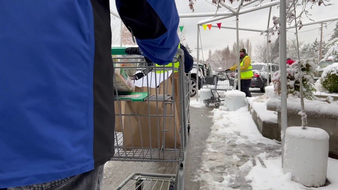 'We can't be closed': Edmonds Food Bank braves winter storm to serve ...