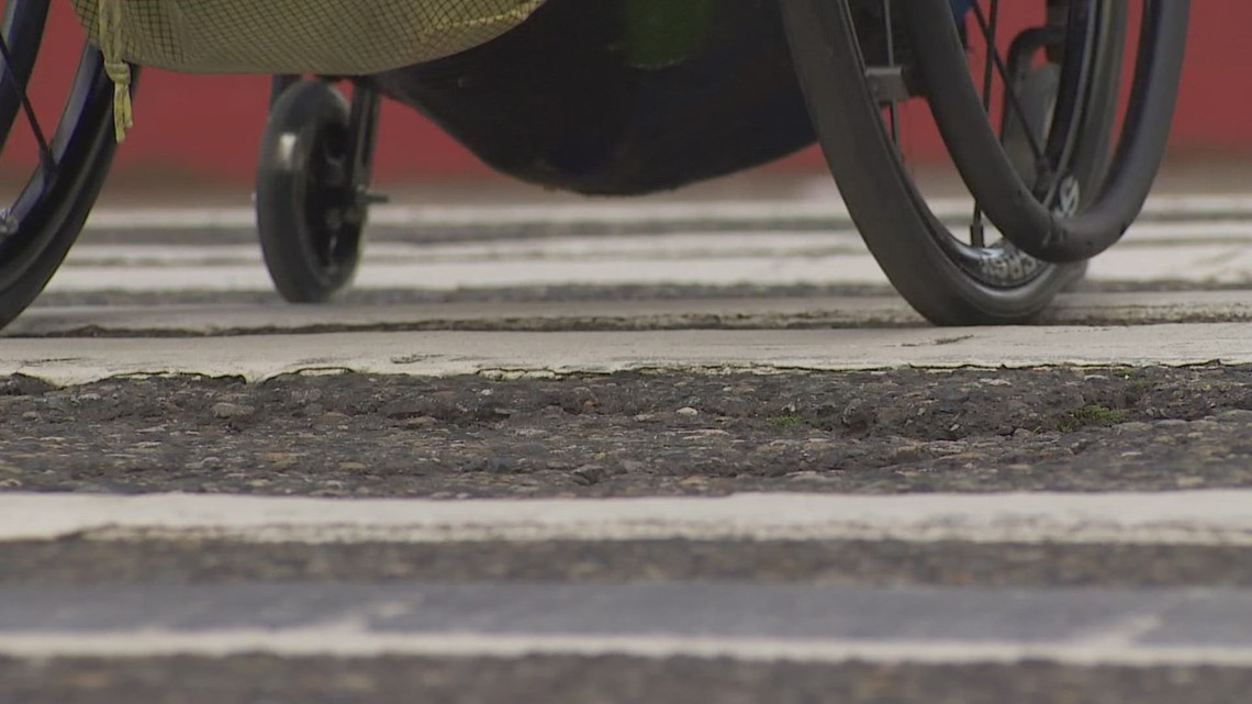 Seattle City Council passes sidewalk improvement bill | king5.com