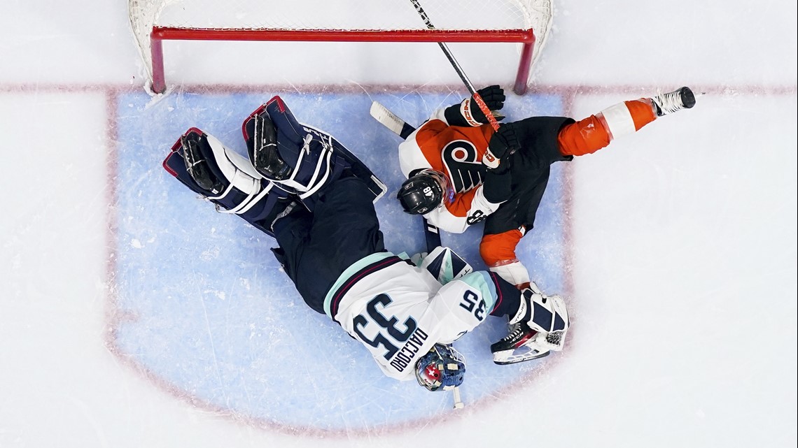 How to watch Seattle Kraken vs. Toronto Maple Leafs | TV channel, time ...