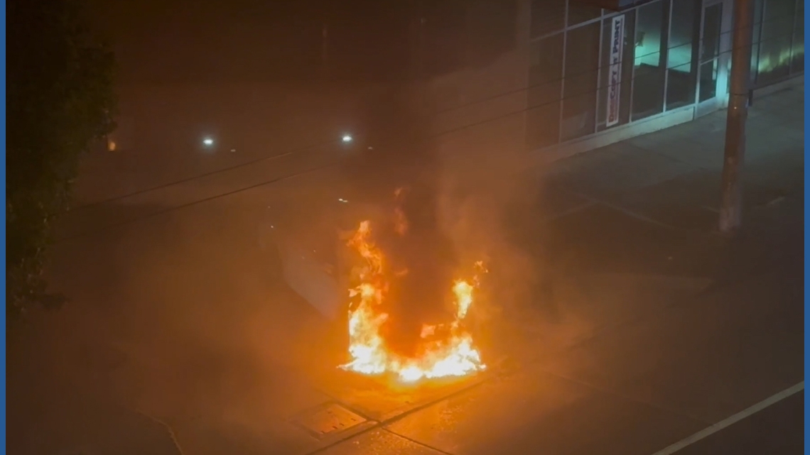 Vehicle fire causes traffic delays on Denny Way in Seattle | king5.com