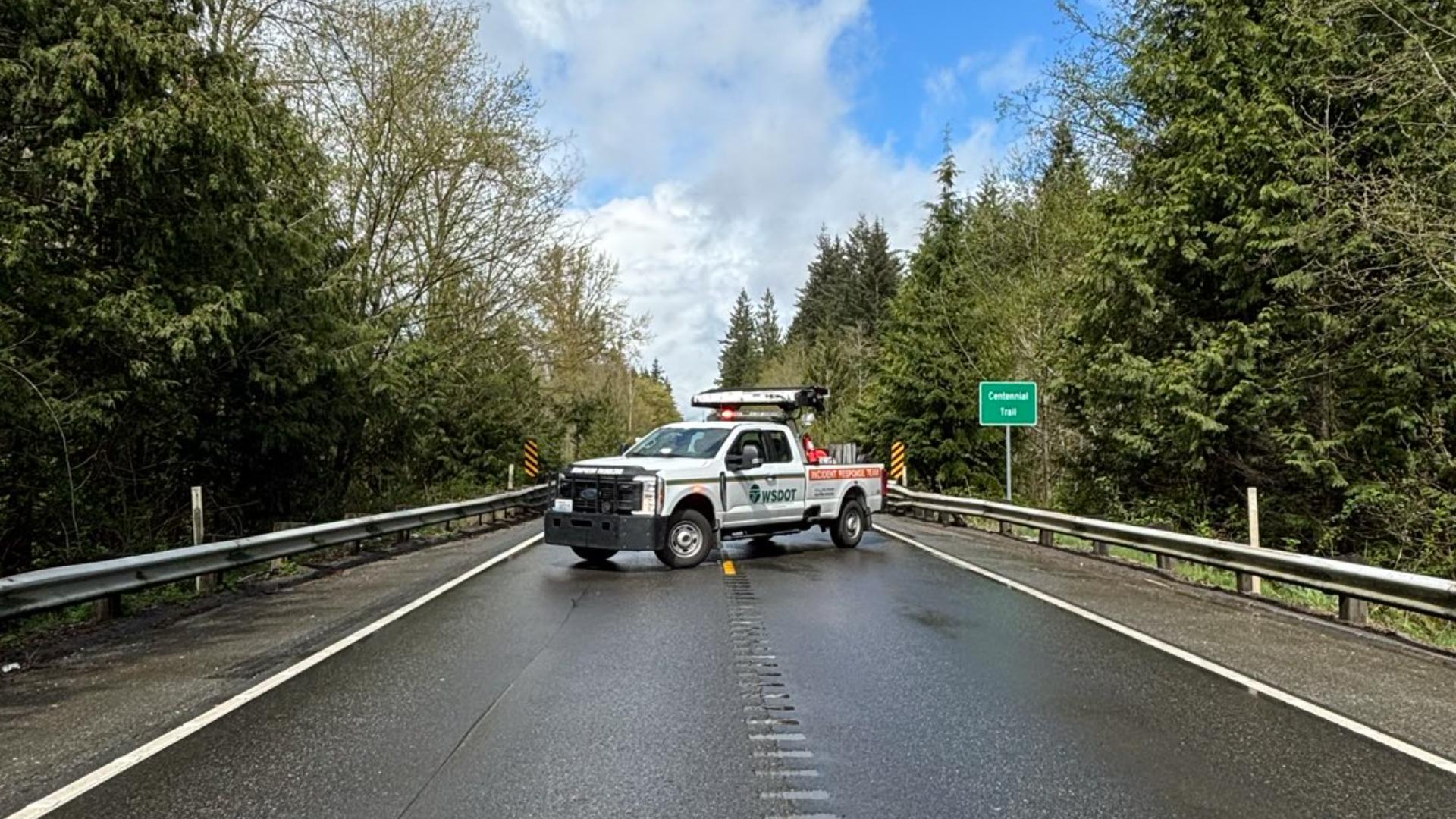 72-year-old passenger dies in crash with semitruck near Lake Stevens ...