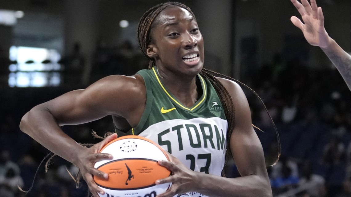 Ezi Magbegor scores 18, Jordan Horston adds 15 as Storm beats Dream 81 ...