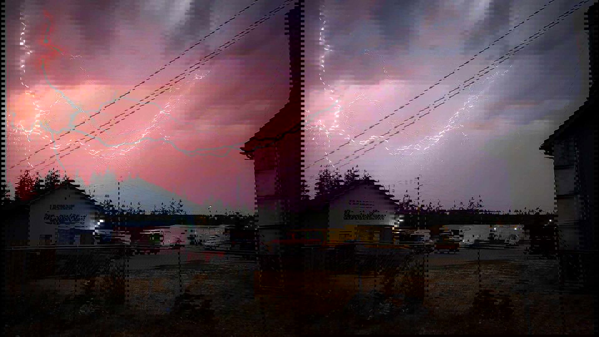 Viewer's lens: Thunderstorms hit western Washington | king5.com