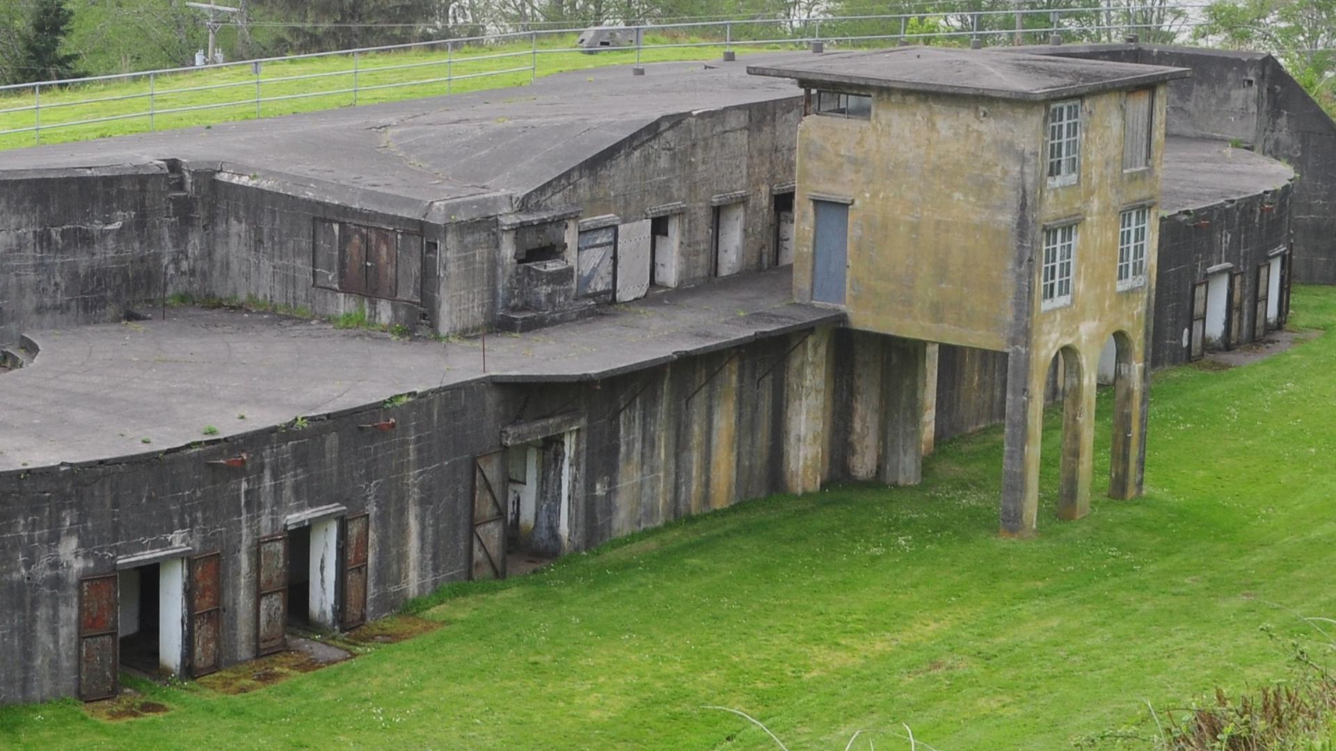 Washington's 'backrooms' are 100-year-old military bunkers | king5.com