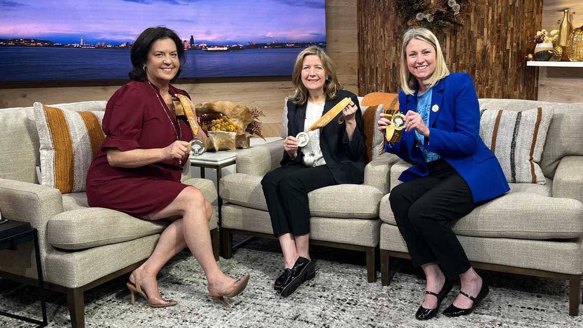 Base 2 Space Returns to the Space Needle - New Day NW | king5.com