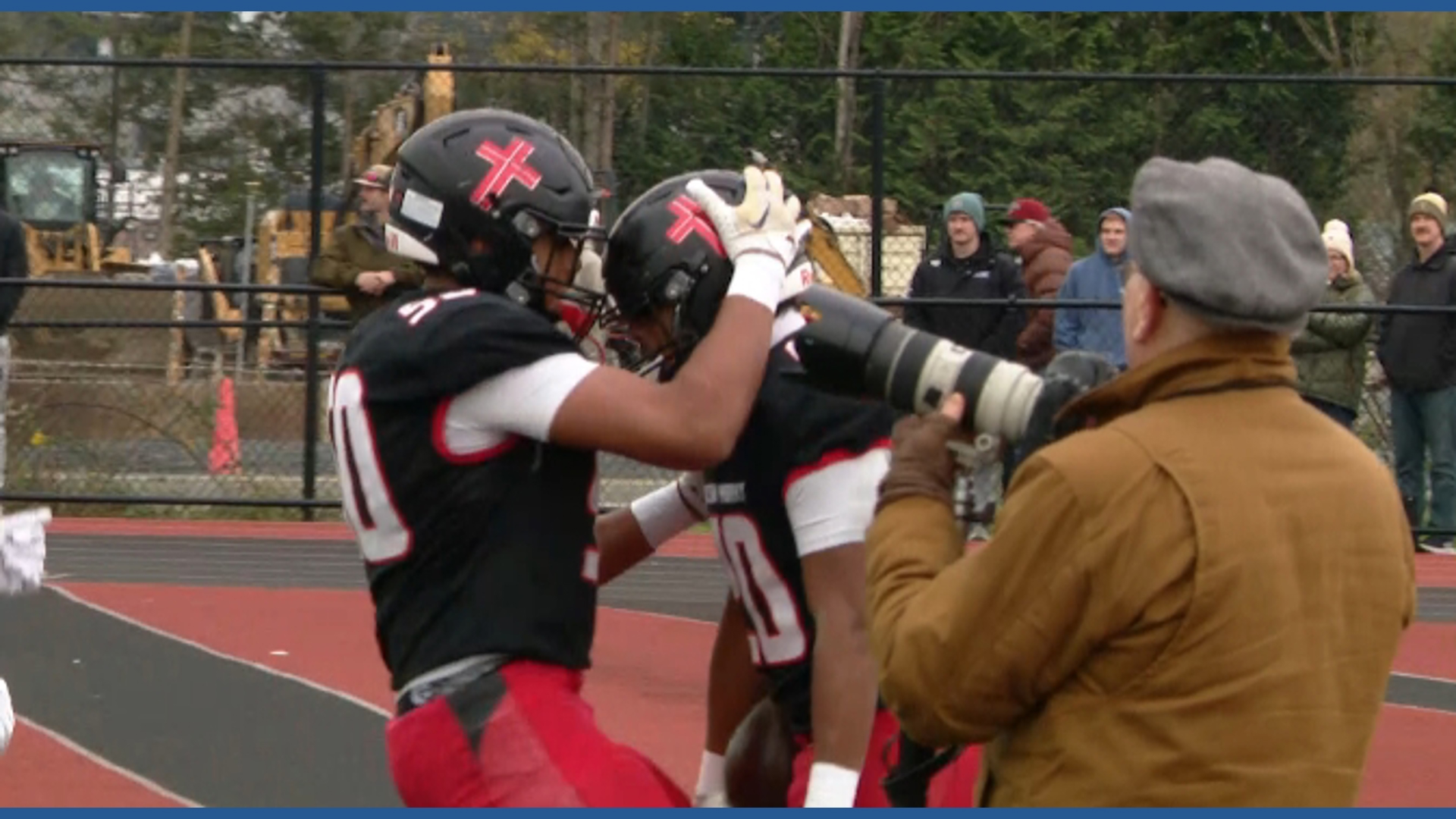 HS State Football Semifinals: Anacortes vs. Archbishop Murphy | king5.com
