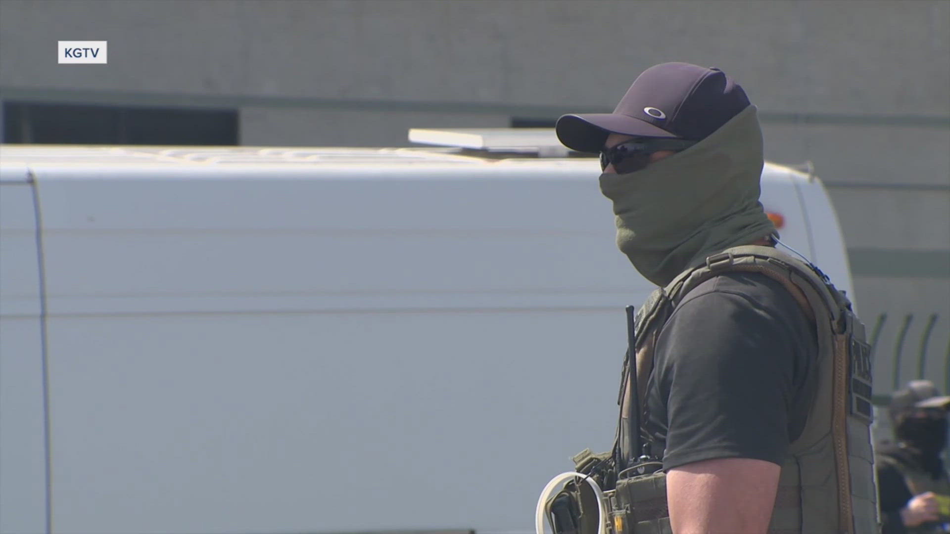 Seattle wants to ban ICE agents from wearing face masks | king5.com
