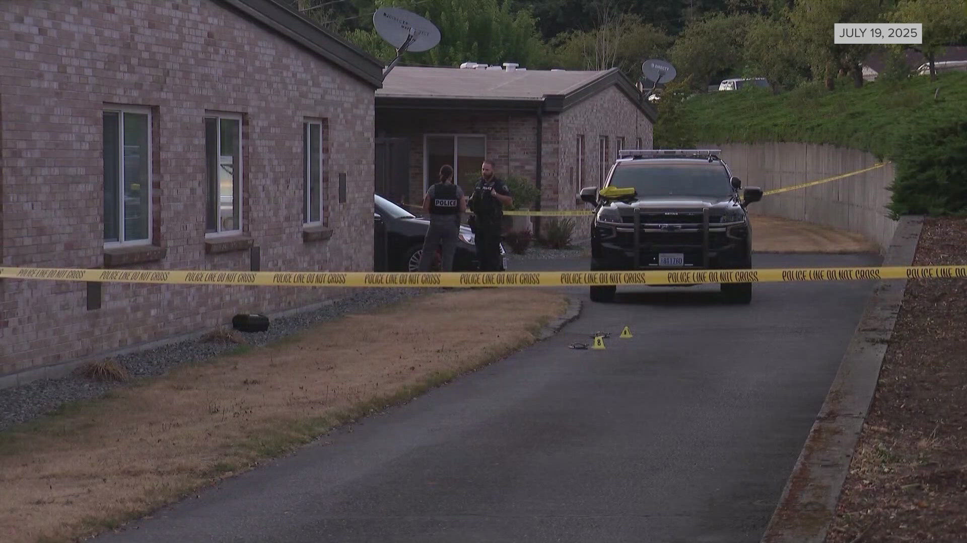 Man charged with murder in shooting deaths of 2 women, child | king5.com