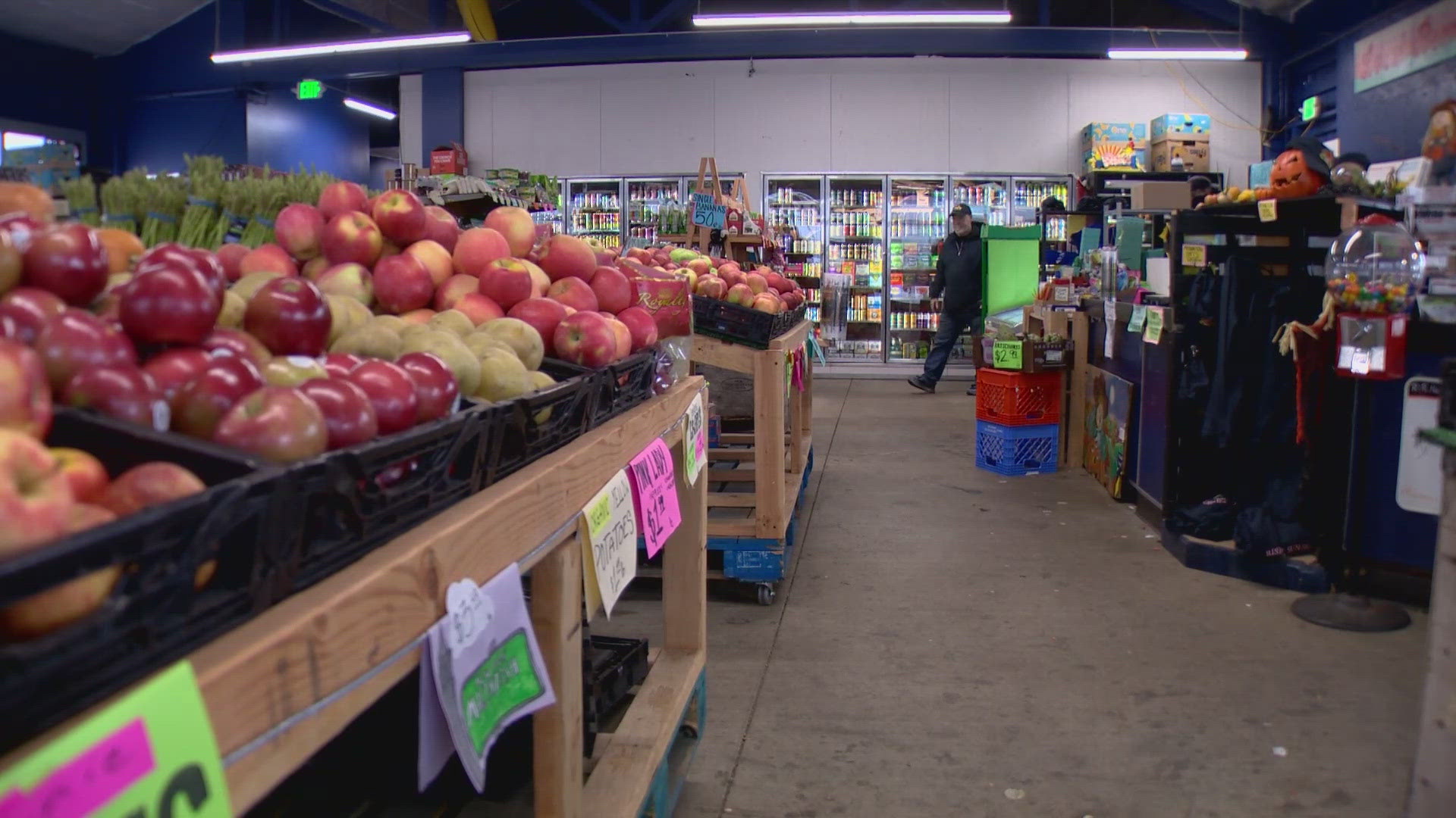 Communities unite as Washington residents face SNAP benefits expiration ...