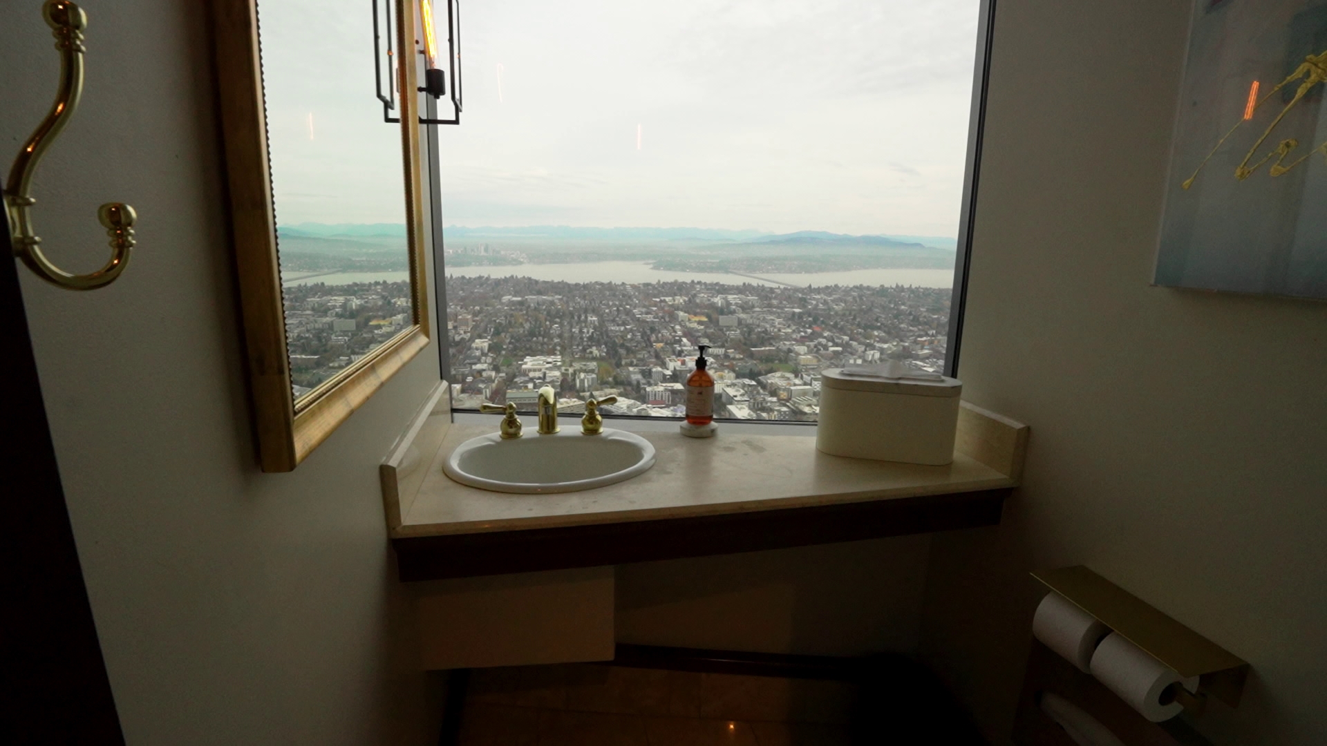 Columbia Tower Club's women's restroom offers best view in Pacific ...