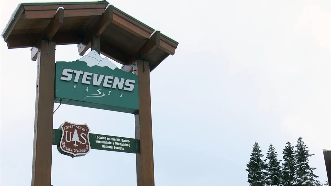 Stevens Pass opening: new parking rules, lifts, dining options | king5.com