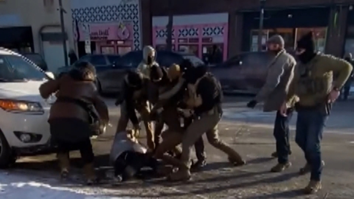 New report shows two Border Patrol officers shot Alex Pretti | king5.com