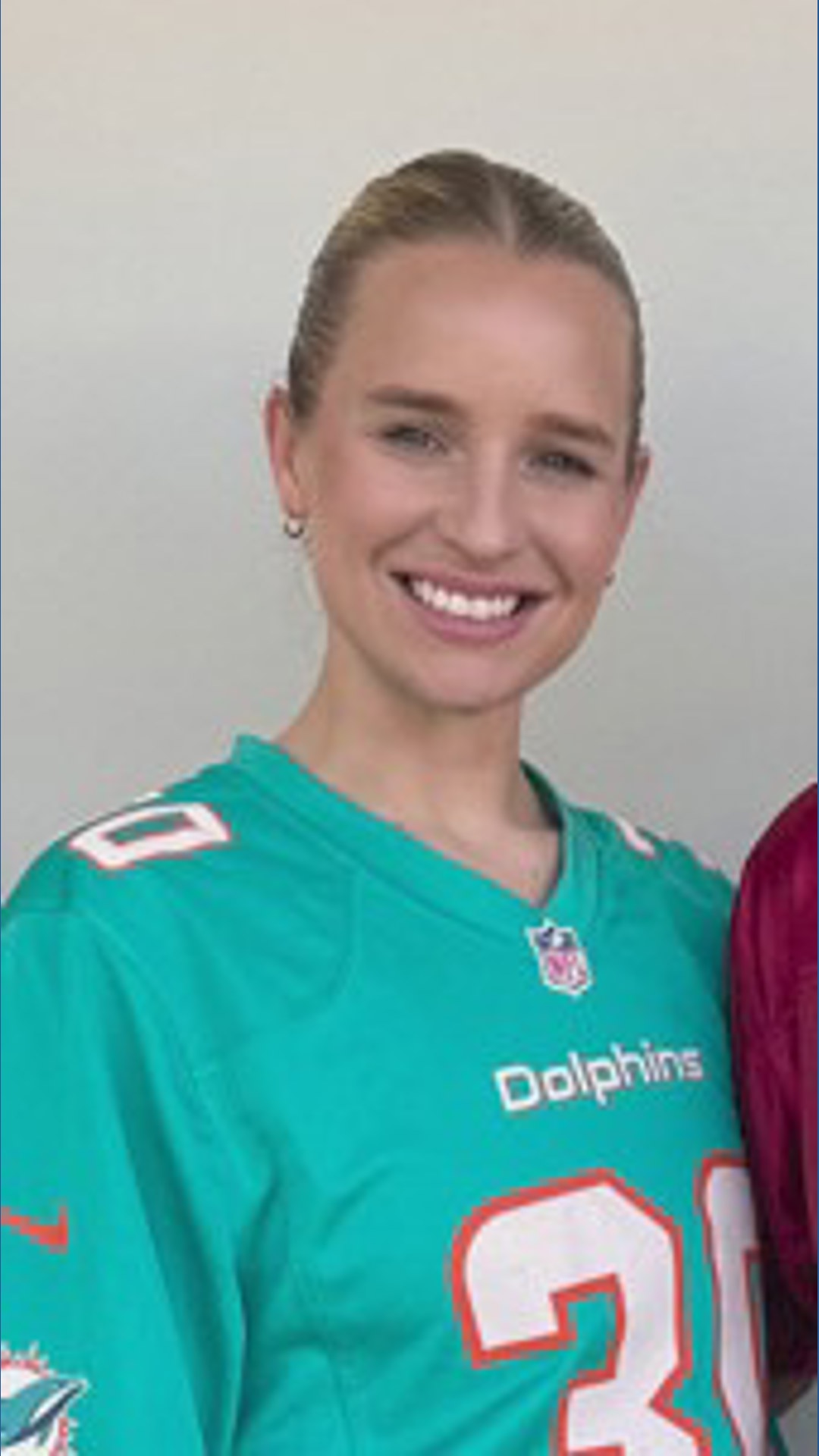Teacher's NFL lesson goes viral, inspires students with Seahawks' story ...