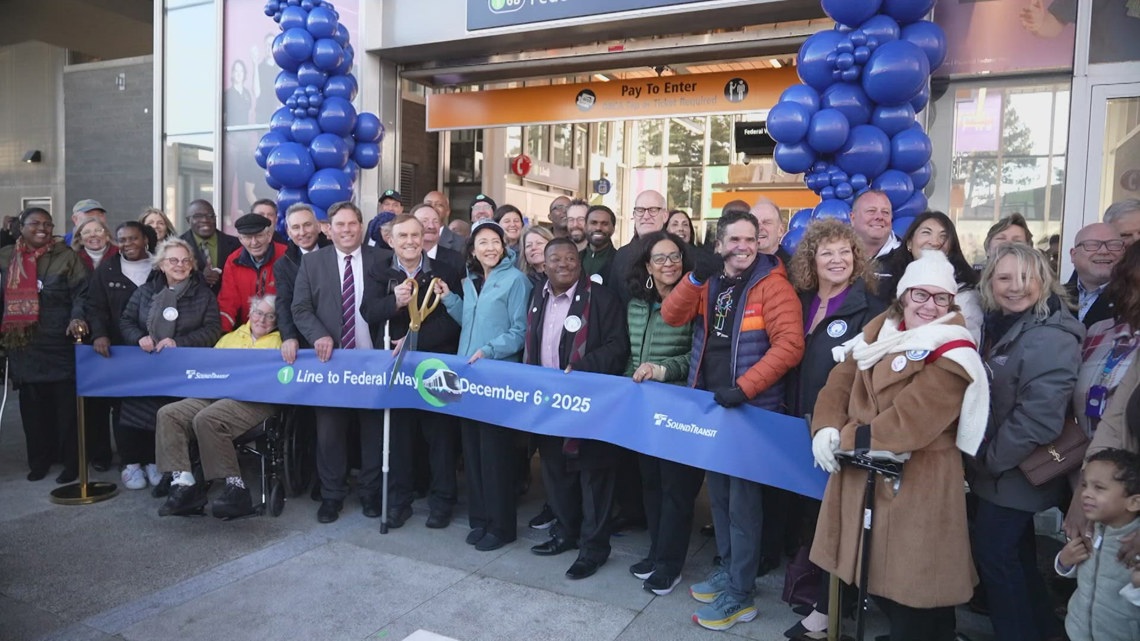 What to know as the Federal Way link light rail extension opens Dec. 6 ...