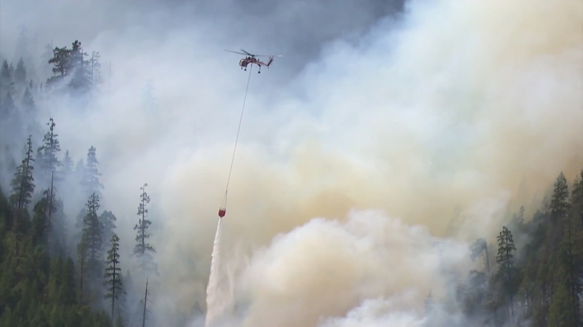 Chelan County residents evacuate amid expanding wildfire | king5.com