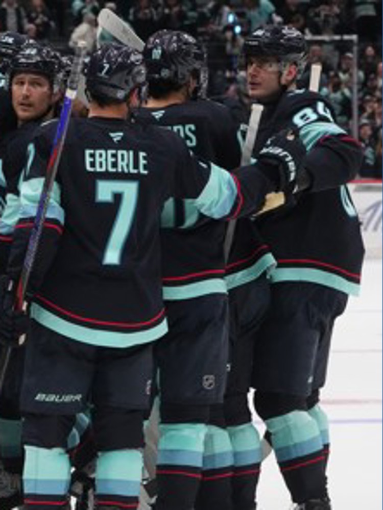 Vince Dunn scores in OT as Kraken beat Kings, end six-game skid | king5.com